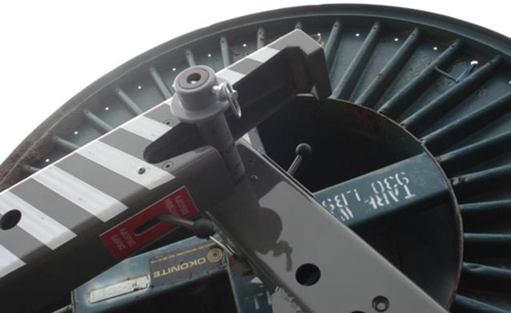 Dejana Tandem Reel Loader - Dejana Truck & Utility Equipment