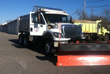 Bonnell Metropolitan Series Snow Plow - Dejana Truck & Utility Equipment